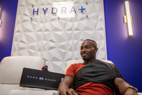 HYDRAPLUS BUCKHEAD - 139 Photos & 60 Reviews - 2221 Peachtree Rd NE ...