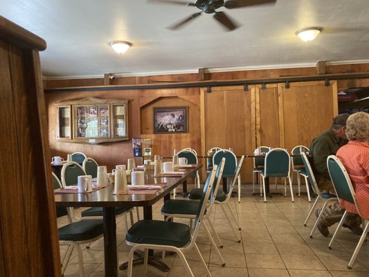 INVASION BAR AND RESTAURANT - Updated October 2025 - 30 Photos & 23 ...