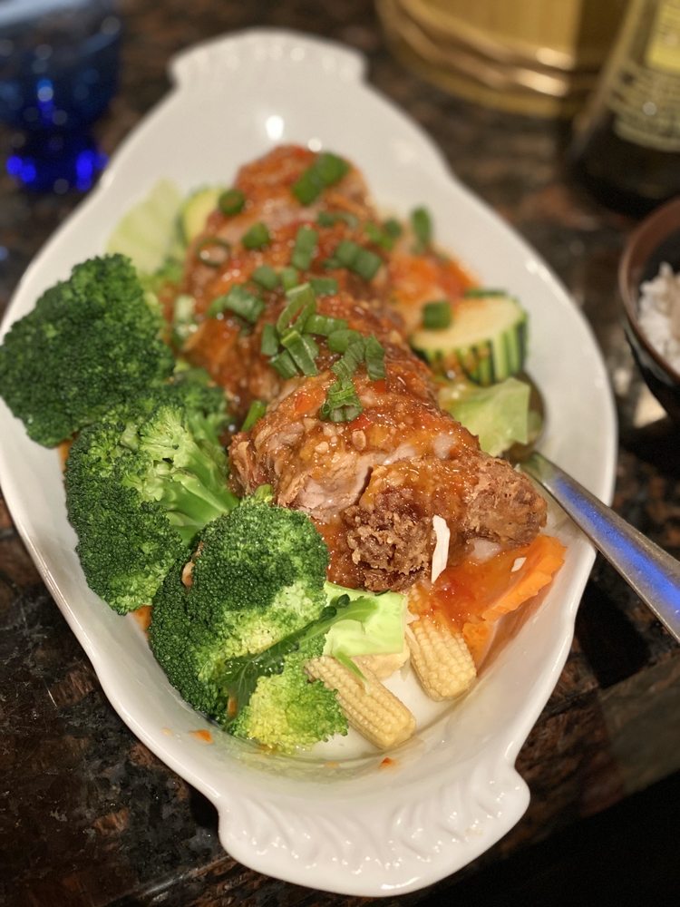 KOON MANEE THAI AND SUSHI RESTAURANT - 183 Photos & 228 Reviews - 17370 ...