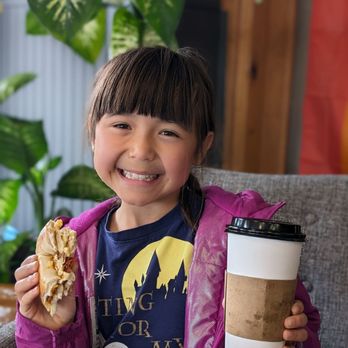 MR. BEE’S COFFEE & TEAS - Updated May 2025 - 154 Photos & 161 Reviews ...