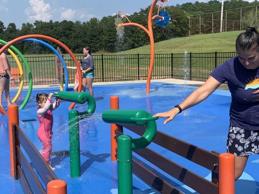 SPLASH PAD - Updated August 2025 - 343 Country Club Dr, Forsyth ...