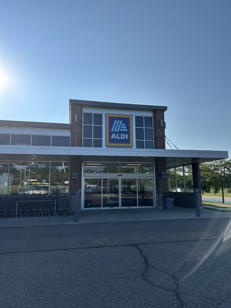 ALDI - Updated January 2026 - 19 Photos & 38 Reviews - 2340 Dexter Ave ...