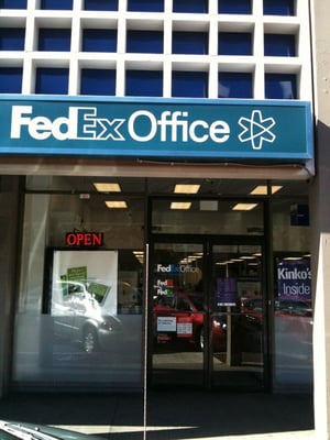 FEDEX OFFICE PRINT & SHIP CENTER - Updated May 2024 - 35 Photos & 110 ...