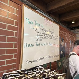 FIGARO’S - Updated September 2025 - 75 Photos & 202 Reviews - 105 Beach ...