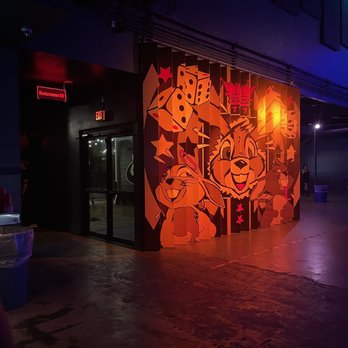 EMO’S AUSTIN - Updated April 2025 - 164 Photos & 216 Reviews - 2015 E ...