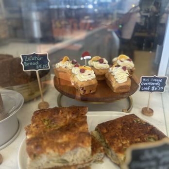 BAKE IT UP BAKERY & CAFE - Updated January 2025 - 156 Photos & 68 ...