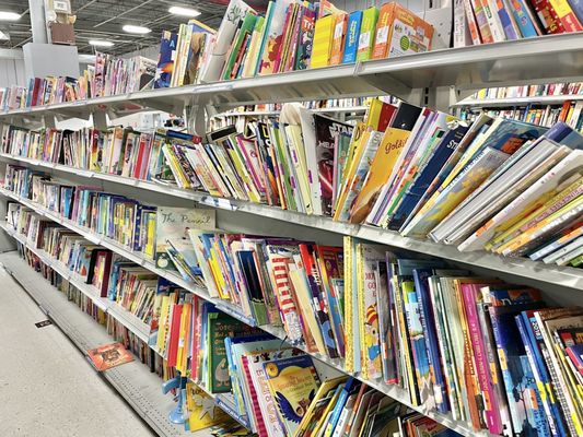 2A THRIFT SUPERSTORE - Updated December 2025 - 17 Photos - 7533 S ...