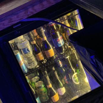 SNICKERS BAR & GRILL - Updated December 2025 - 135 Photos & 273 Reviews ...