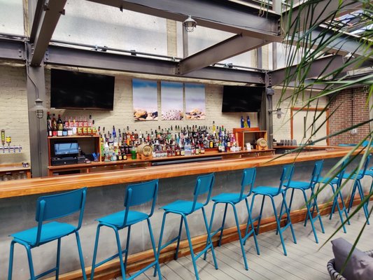 NORTH BAR - Updated February 2025 - 28 Photos & 28 Reviews - 160 E ...