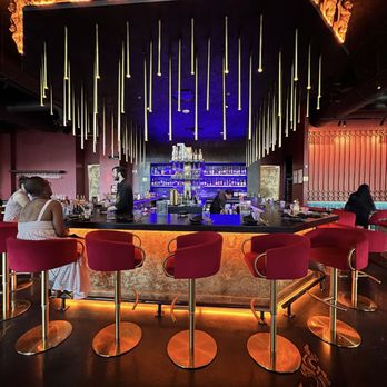 MAKIIN - Updated July 2024 - 657 Photos & 145 Reviews - 2651 Kipling St ...