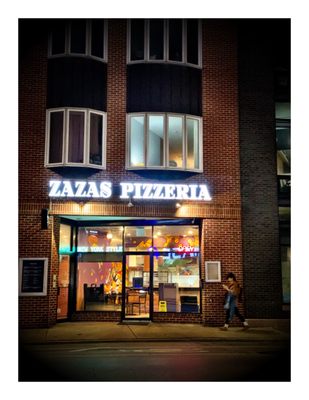ZAZAS PIZZERIA - 156 Photos & 139 Reviews - 3037 N Clark St, Chicago ...