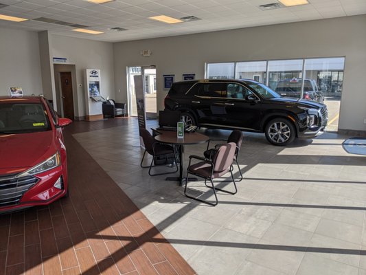 LINWOOD CHRYSLER-DODGE-HYUNDAI - Updated December 2025 - 3345 Park Ave ...