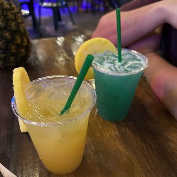 CUCKOO COCONUTS WAIKIKI - Updated April 2025 - 1066 Photos & 784 ...