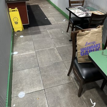 WINGSTOP - Updated March 2025 - 109 Photos & 284 Reviews - 12552 ...