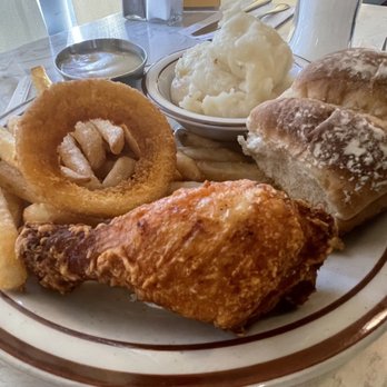 DINAH’S CHICKEN - Updated December 2024 - 1077 Photos & 1033 Reviews ...