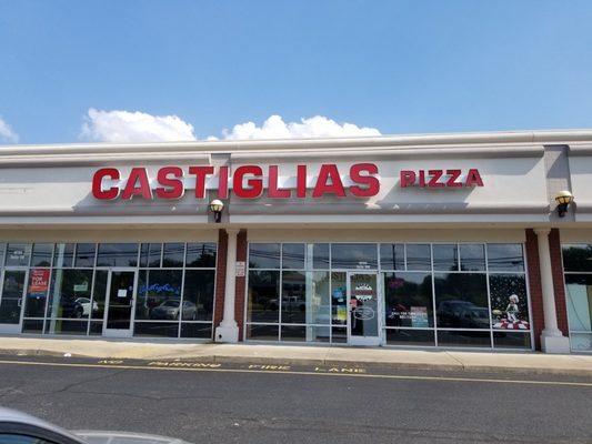 CASTIGLIA’S ITALIAN RESTAURANT AND PIZZERIA - 35 Photos & 90 Reviews ...