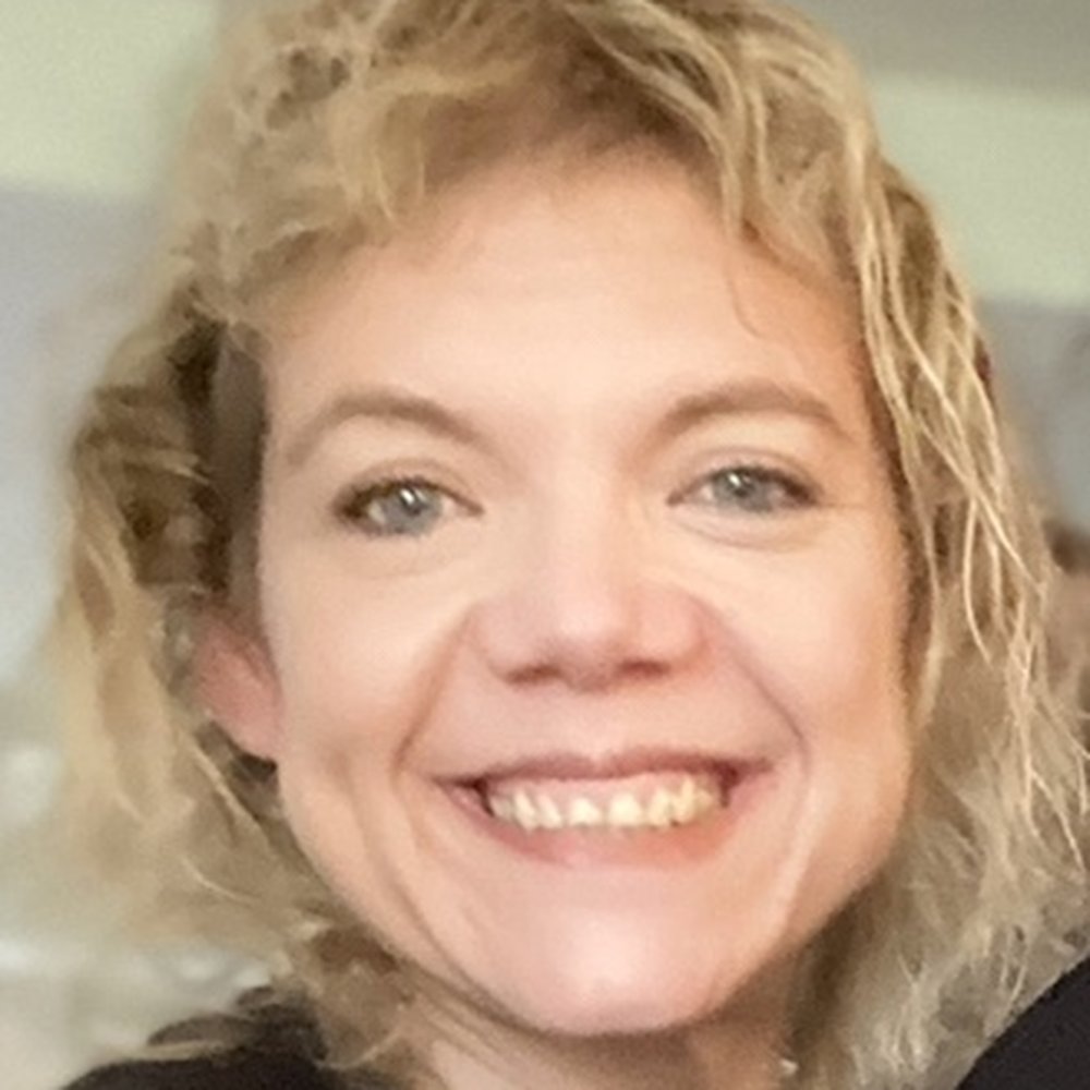 Deborah Legge's Instagram, Twitter & Facebook on IDCrawl