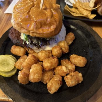 THREE MONKEYS CAFE - Updated July 2024 - 569 Photos & 556 Reviews ...