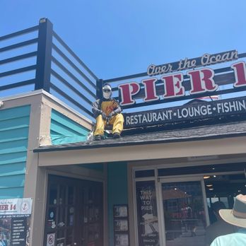 PIER 14 RESTAURANT & LOUNGE - Updated June 2024 - 831 Photos & 927 ...