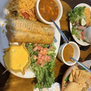 EL REFU - Updated November 2025 - 117 Photos & 158 Reviews - 9659 N Sam ...