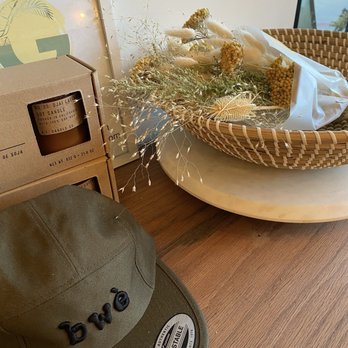 BWÈ KAFE - Updated October 2025 - 231 Photos & 327 Reviews - 1002 ...