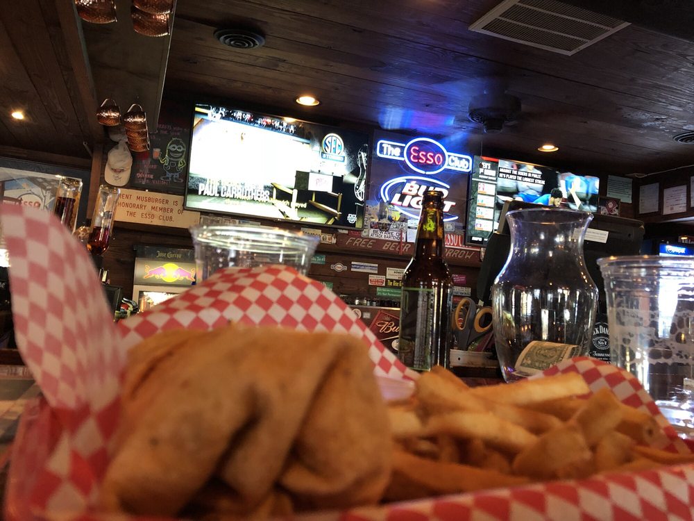THE ESSO CLUB - 62 Photos & 88 Reviews - 129 Old Greenville Hwy ...