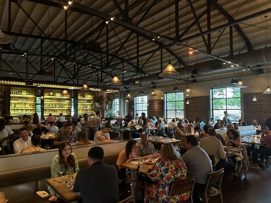 THE OPTIMIST - 3619 Photos & 2186 Reviews - 914 Howell Mill Rd, Atlanta, Georgia - Seafood ...