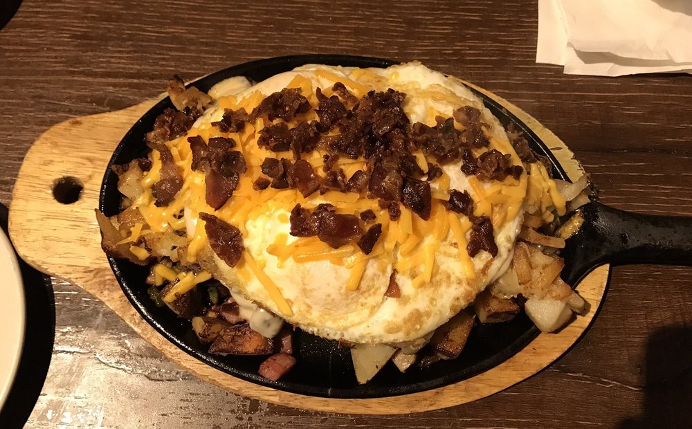 BUZZ INN STEAKHOUSE - 40 Photos & 81 Reviews - Sports Bars - 109 S ...