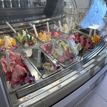 FROST GELATO AT SANTAN VILLAGE - Updated June 2024 - 338 Photos & 678 ...