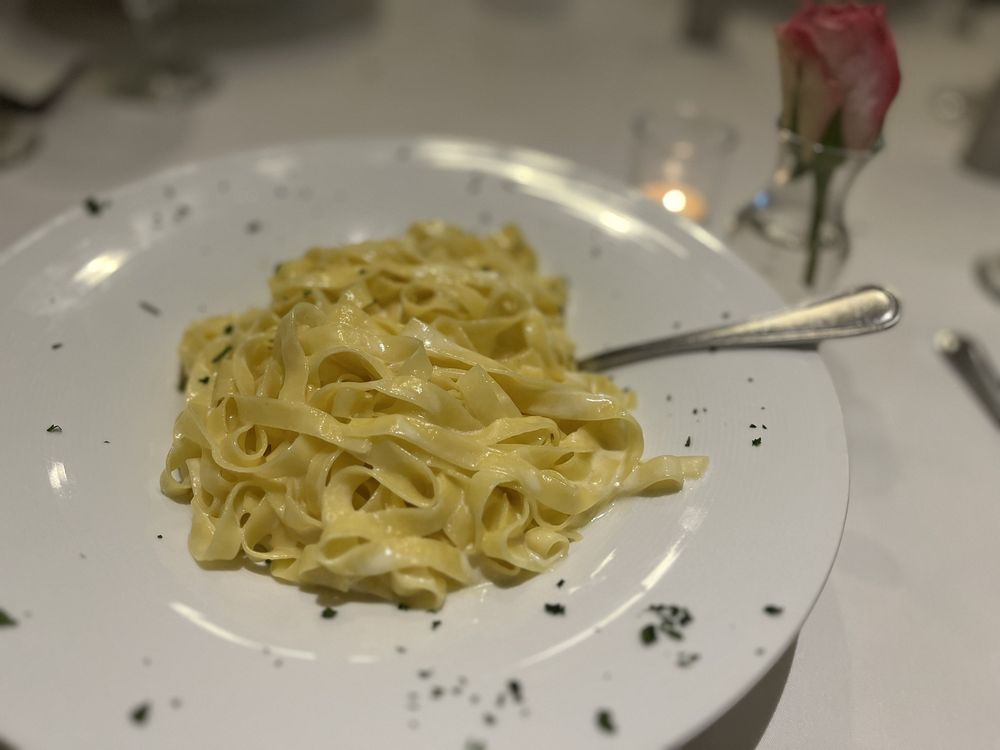 NOVELLO RESTAURANT & BAR - Updated July 2025 - 420 Photos & 350 Reviews ...