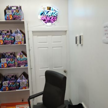 EXOTIC SNACKS INDY - Updated January 2026 - 27 Photos - 14300 Mundy Dr ...