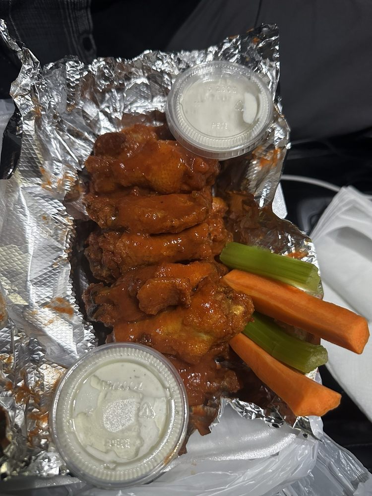 WINGS ON WHEELS - Updated September 2024 - 12811 Sherman Way, San ...