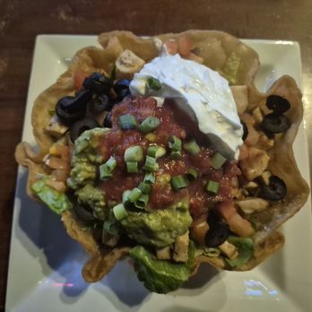 FLOWING TIDE PUB 2 - Updated January 2026 - 424 Photos & 323 Reviews ...