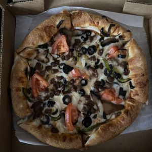 MIG’S PIZZA CASTLE - Updated May 2025 - 10 Photos & 49 Reviews - 1415 ...