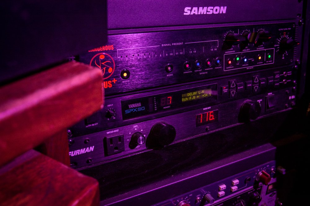 DIGITAL DUST STUDIOS - Updated March 2025 - 12 Photos - 15239 Stagg St ...