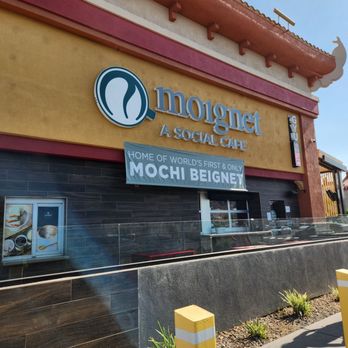 MOIGNET A SOCIAL CAFE - Updated July 2025 - 977 Photos & 231 Reviews ...