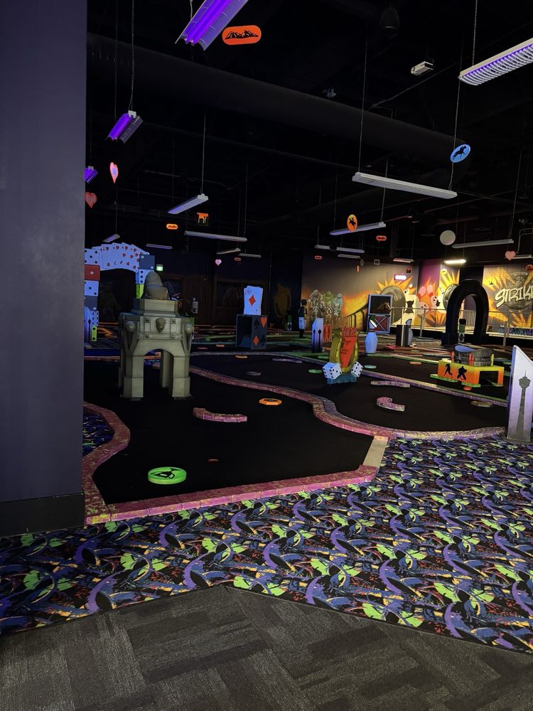 SPLITSVILLE - Updated May 2025 - 20 Photos & 16 Reviews - 1130 42 ...