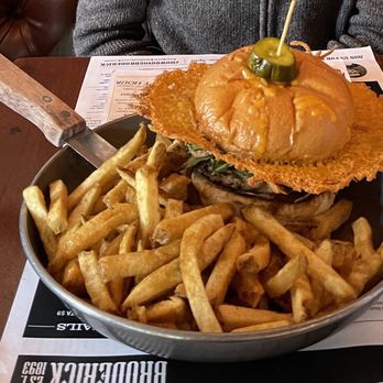 BRODERICK - WALNUT CREEK - Updated June 2024 - 2134 Photos & 1557 ...