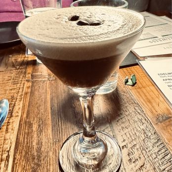 EDELWEISS PIZZA PUB PASTRIES - Updated May 2024 - 187 Photos & 100 ...