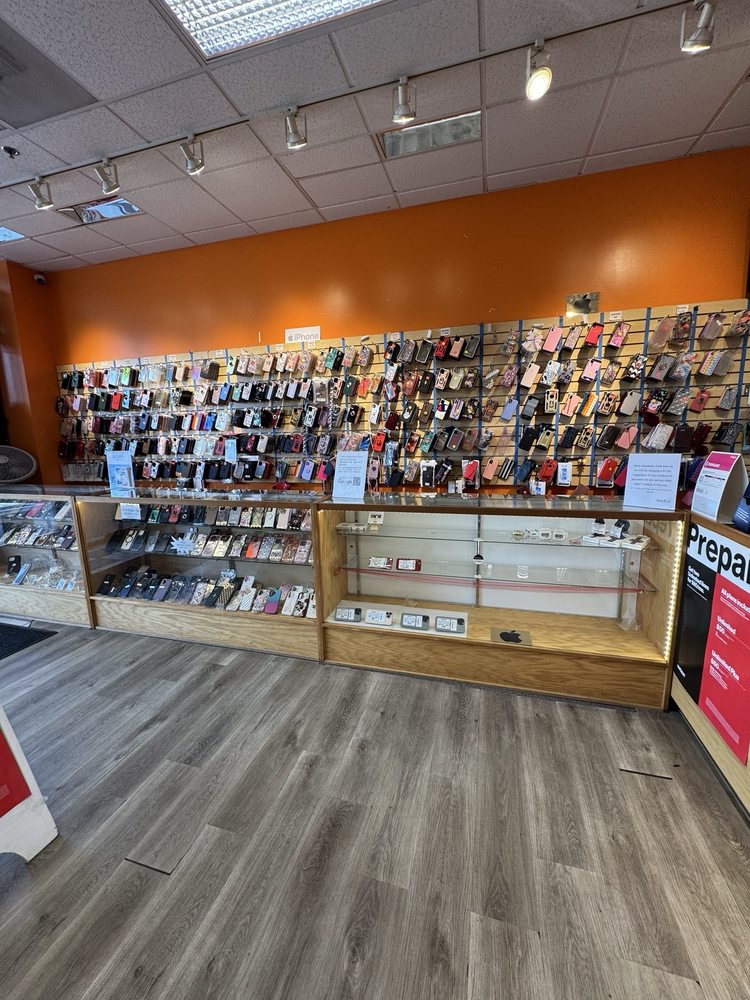 TECH R US - Updated January 2026 - 10 Photos & 44 Real Reviews - 11962 ...