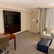EMBASSY SUITES BY HILTON CINCINNATI RIVERCENTER - 270 Photos & 107 ...