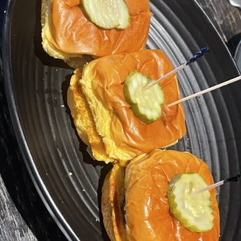 WALK-ON’S SPORTS BISTREAUX - WARNER ROBINS RESTAURANT - Updated ...