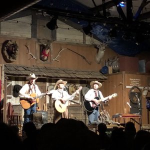 BLAZIN’ M RANCH - 149 Photos & 179 Reviews - American (New) - 1875 ...