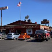 RUSTY TRACTOR FAMILY RESTAURANT | 140 Photos & 232 Reviews - 602 E ...