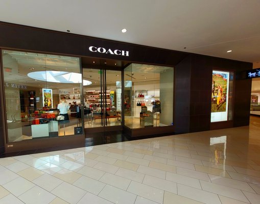 THE COACH STORE - Updated January 2026 - 15 Photos & 53 Reviews - 2110 ...