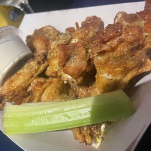 WINDJAMMERS BAR AND GRILL - 46 Photos & 67 Reviews - American ...