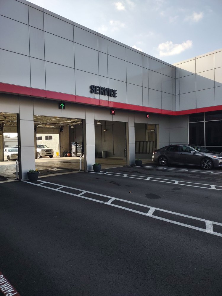 SPORT CITY TOYOTA - 44 Photos & 256 Reviews - 12650 Lyndon B Johnson ...
