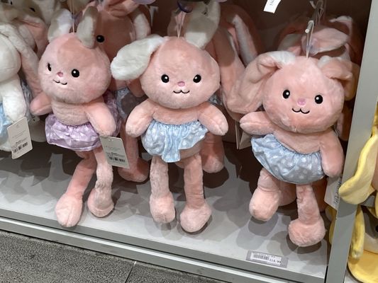 RUMI LIFE - Updated December 2025 - 56 Photos - 9015 Queens Blvd ...