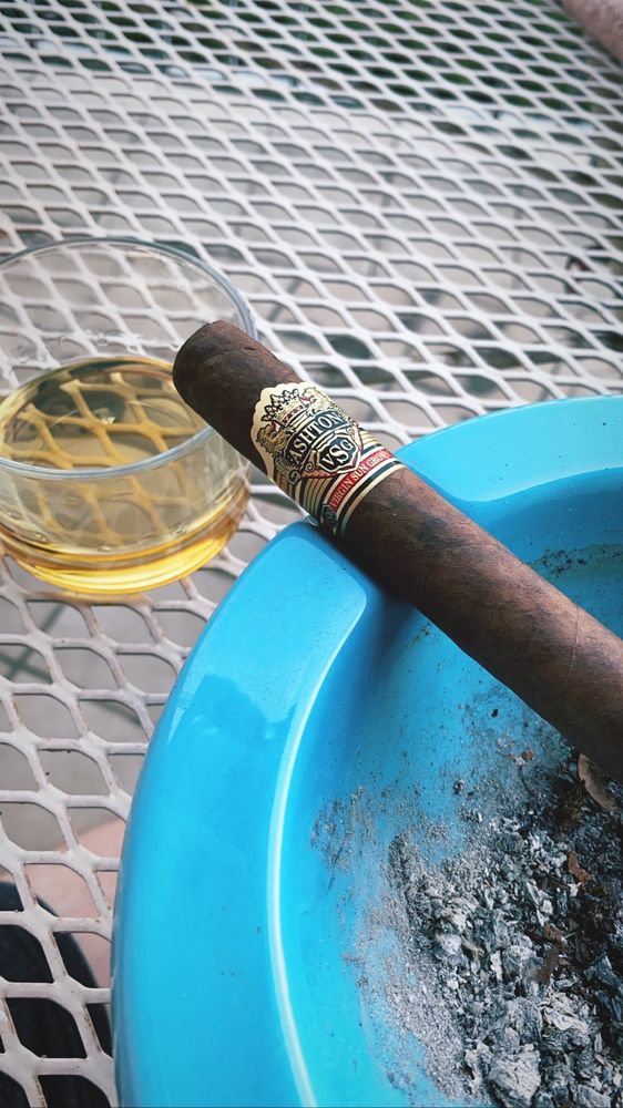 CIGAR UNLIMITED - Updated July 2024 - 33 Photos - 4215 Fairfax Dr ...