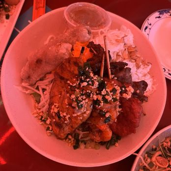 LUC LAC - Updated March 2025 - 5330 Photos & 4539 Reviews - 835 SW 2nd ...